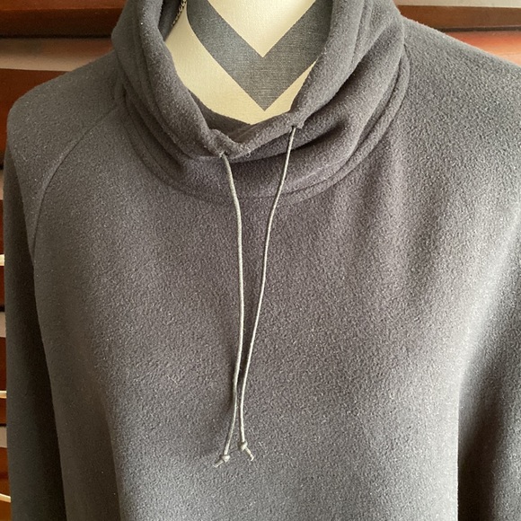 Razzle Dazzle | Jackets & Coats | Nwt Vintage Razzle Dazzle Poncho ...